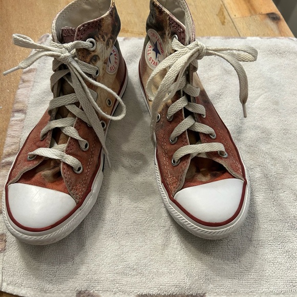 Converse | Shoes | Converse Kids Hightop Sneakers Brown And White Cat ...